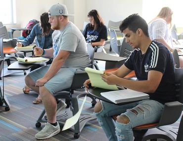 Understanding the Different Types of College Degrees and How to Choose